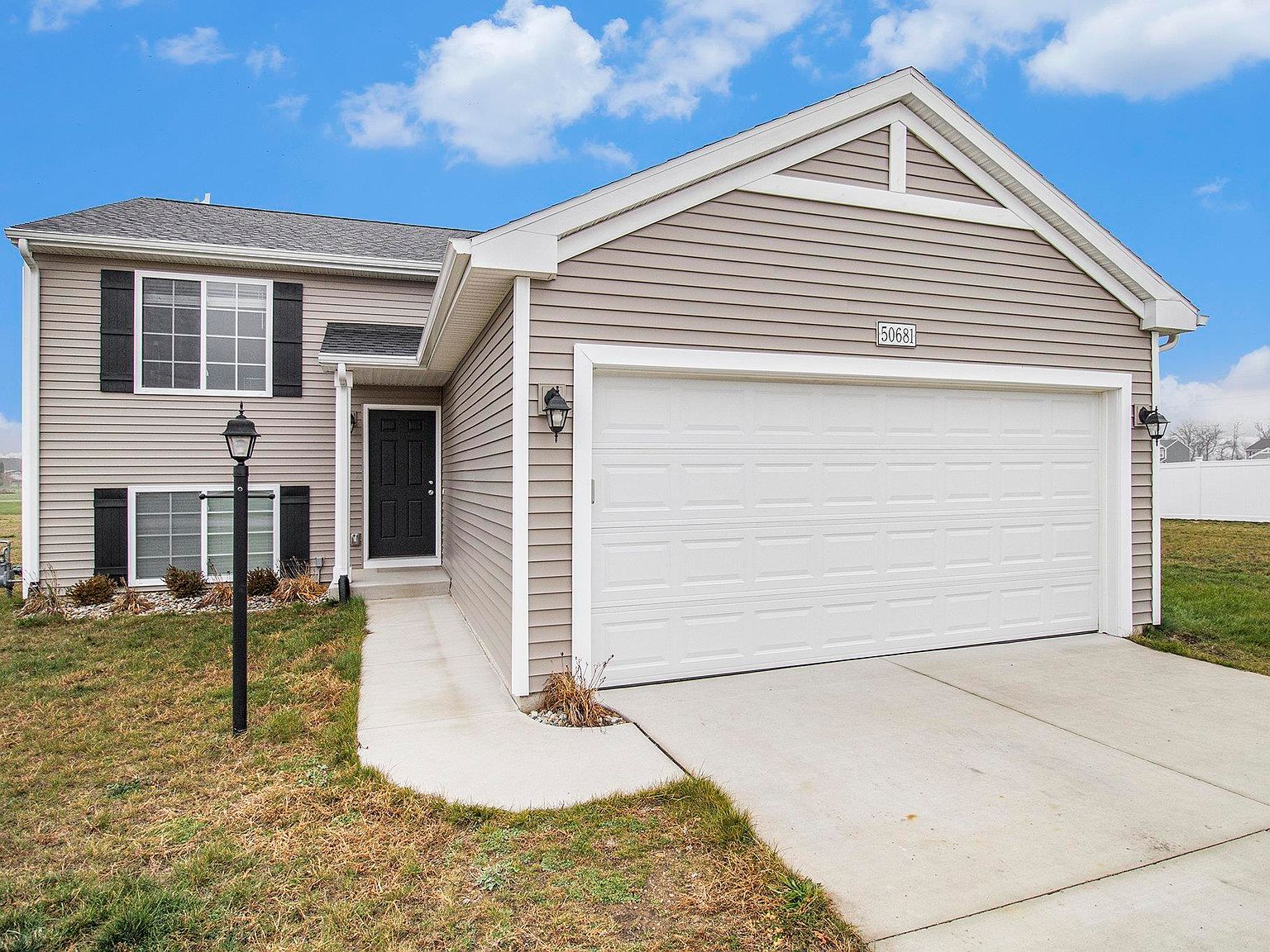 50681 Deer Crossing Trl, Elkhart, IN 46514 | Zillow