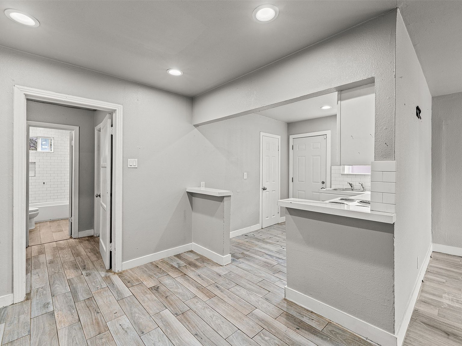 1128 S Gilpin Ave, Dallas, TX 75211 | Zillow