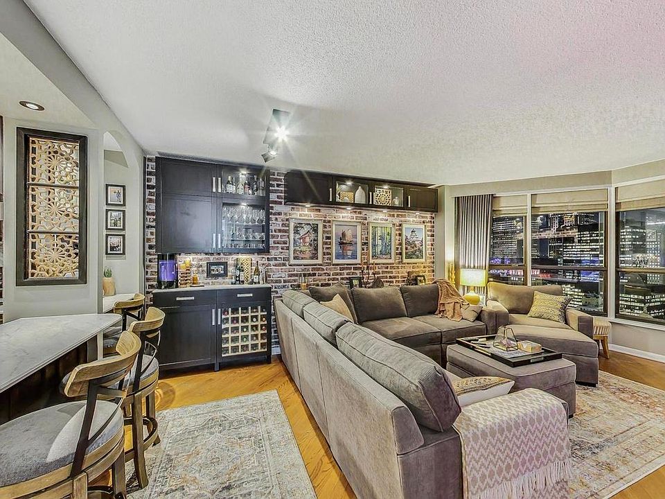 405 N Wabash Ave Chicago IL | Zillow