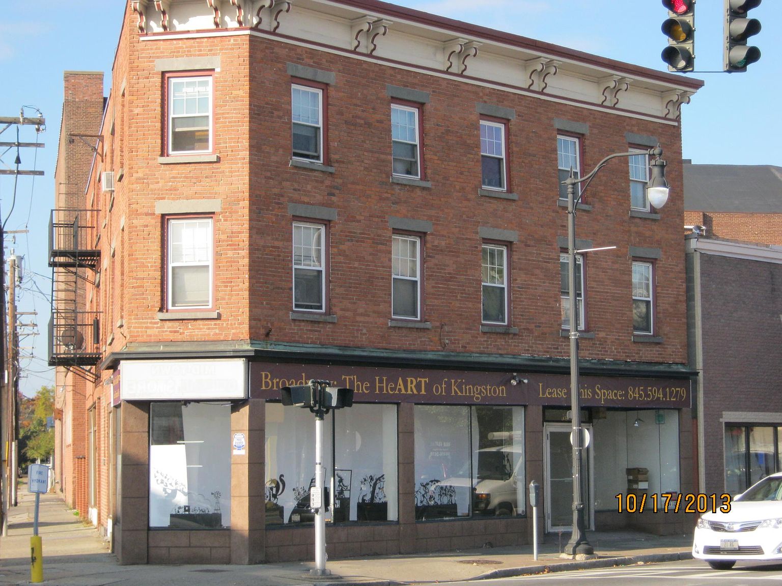 585 Broadway, Kingston, NY 12401 | Zillow