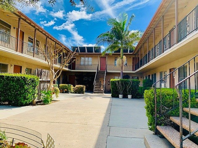 1202-1206 E Stafford St #1202-G, Santa Ana, CA 92701 | Zillow