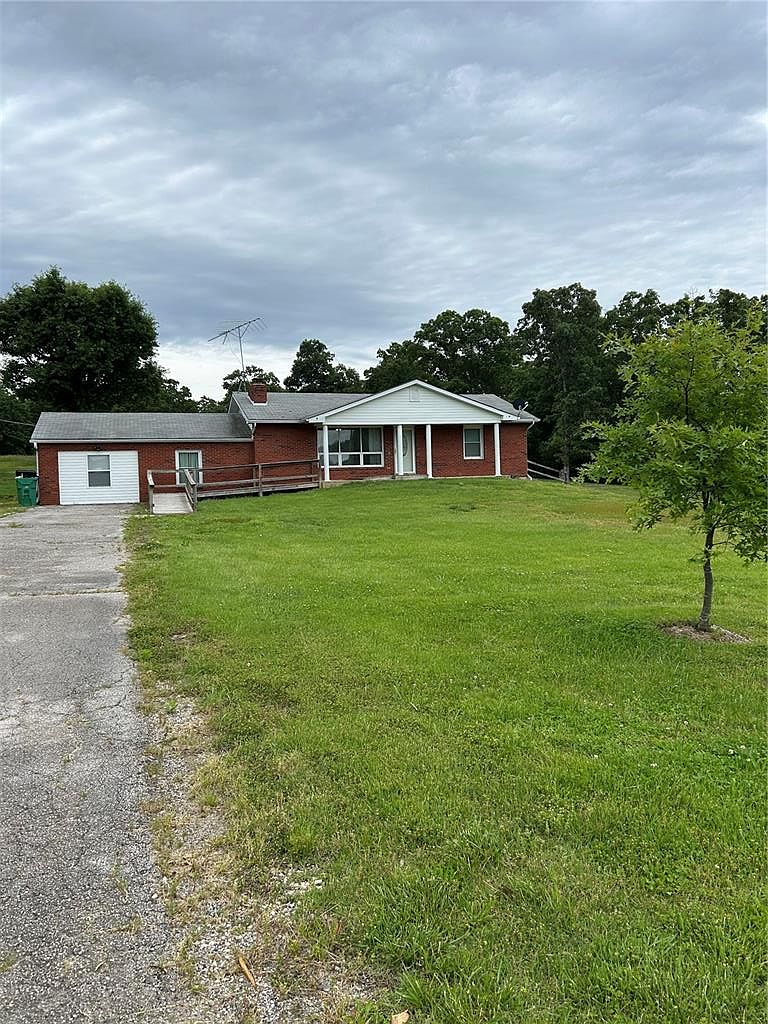 21008 W State Highway 47, Lonedell, MO 63060 | Zillow