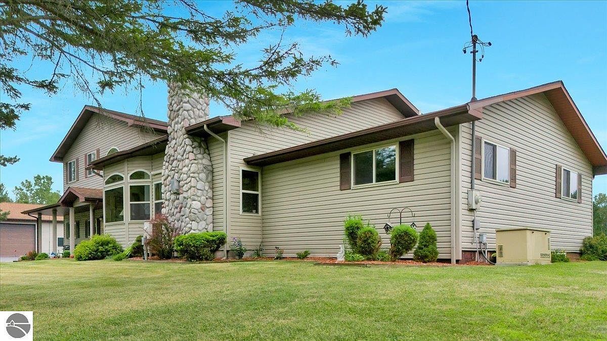 1369 E County Line Rd, Hale, MI 48739 | Zillow