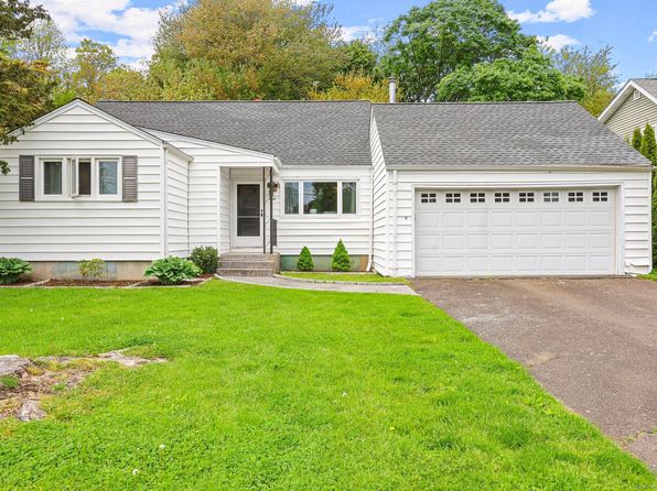Trumbull CT Real Estate - Trumbull CT Homes For Sale | Zillow