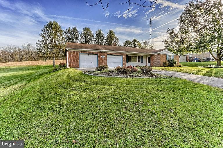 5840 York Rd, Spring Grove, PA 17362 | Zillow