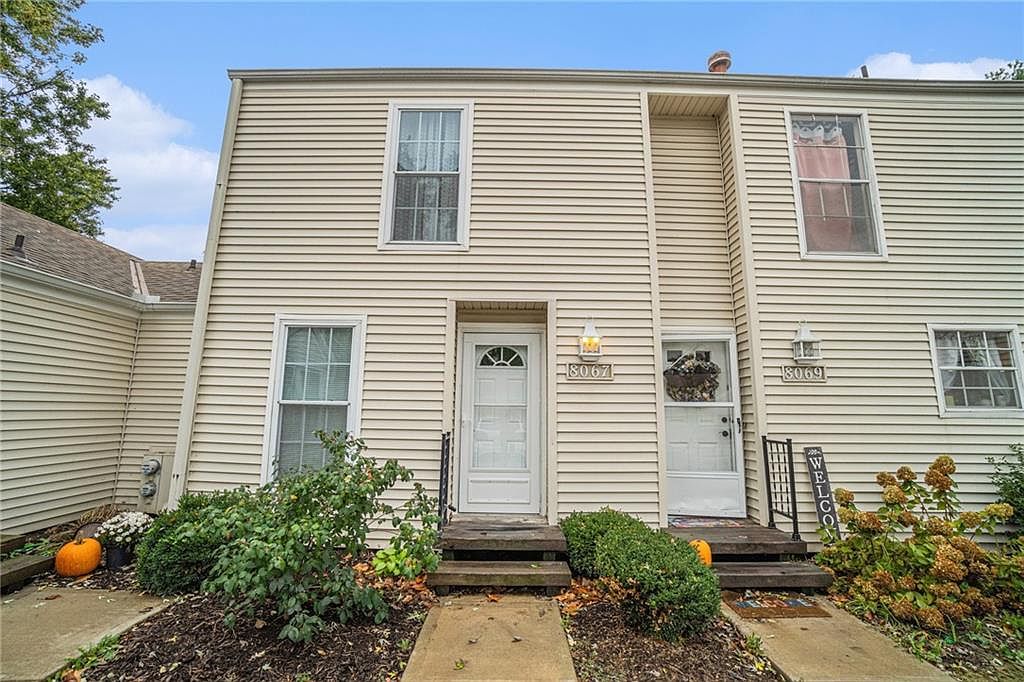 8067 N Stoddard Ave, Kansas City, MO 64152 | Zillow