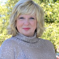 Lisa Frye - Real Estate Agent in Southport, NC - Reviews | Zillow