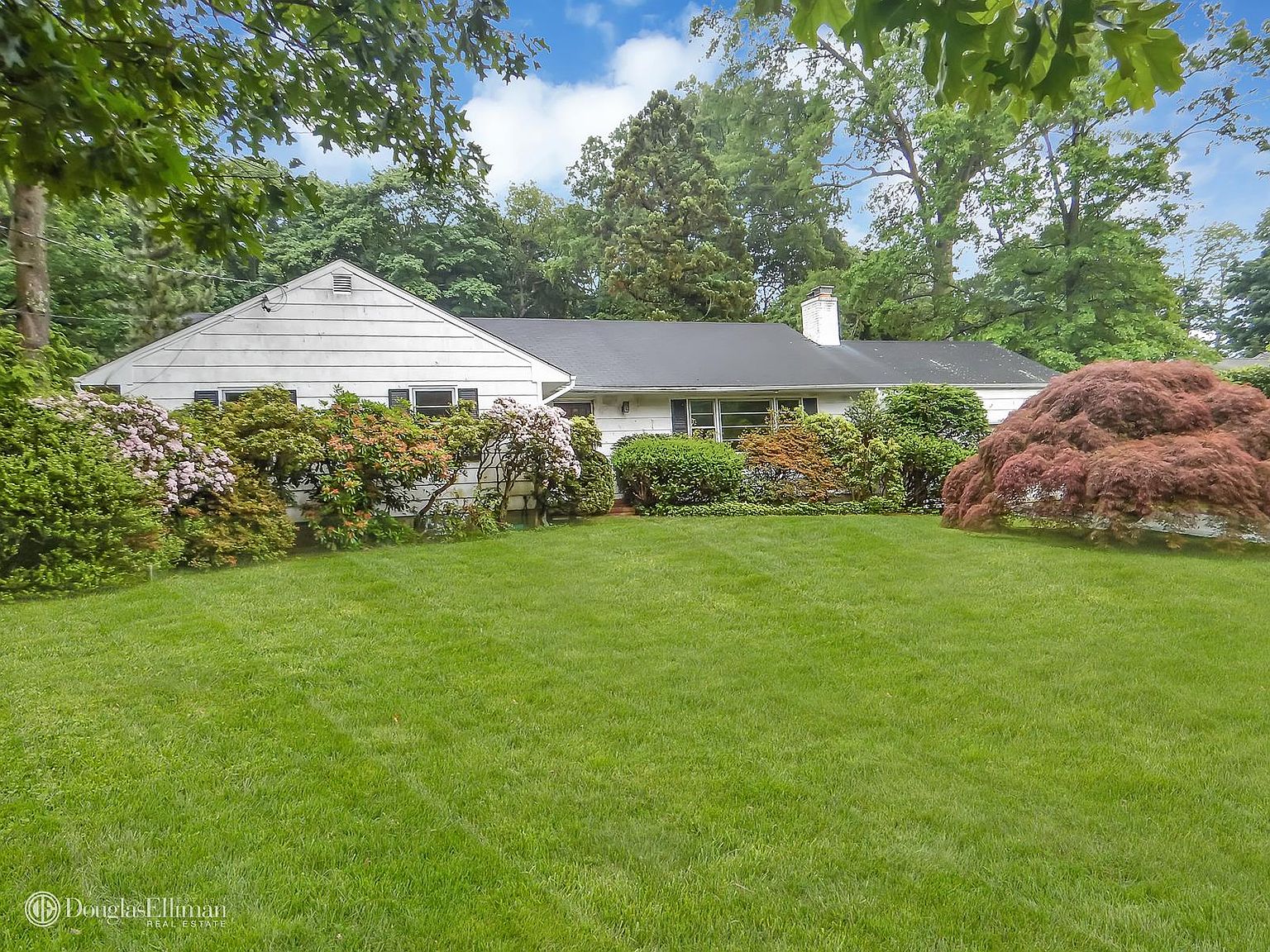42 Flower Hill Rd, Huntington, NY 11743 | Zillow
