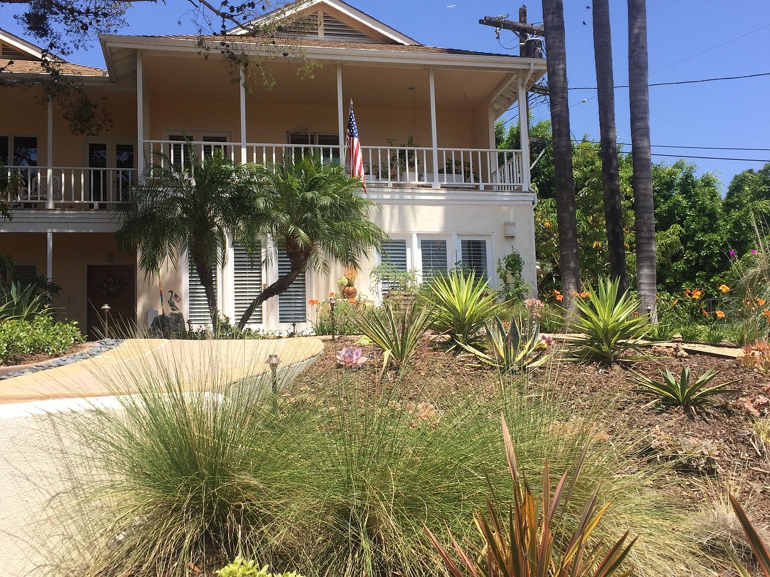 355 Rees St, Playa Del Rey, CA 90293 | Zillow
