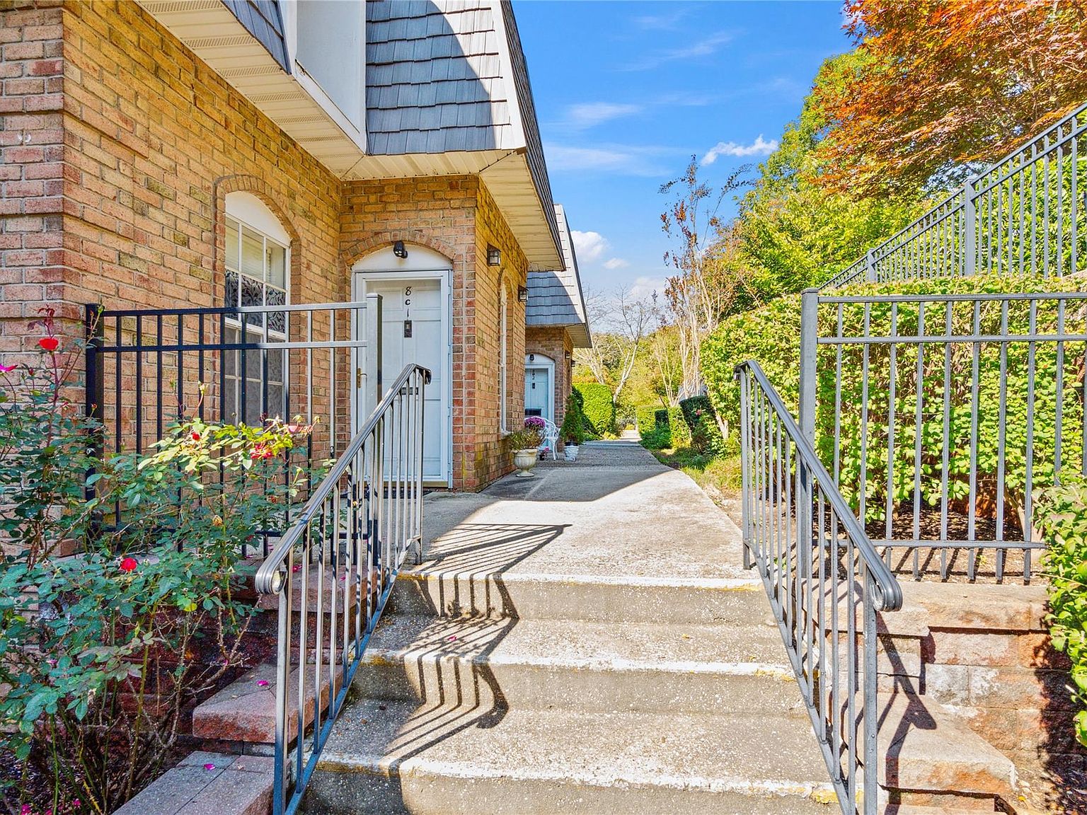 655 Middle Country Road #8D2, Coram, NY 11727 | MLS #888629 | Zillow