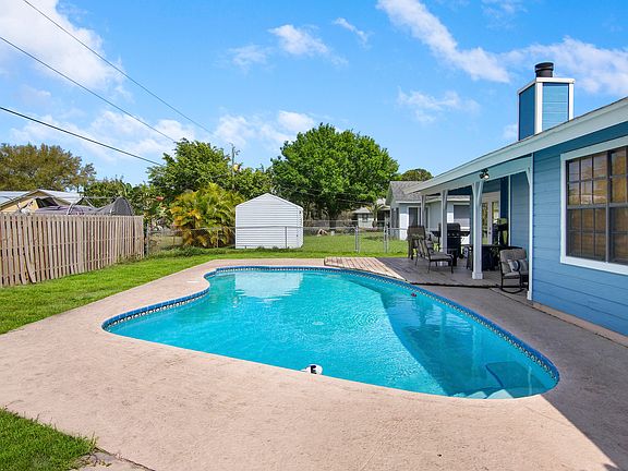 561 SE Ron Rico Terrace, Port Saint Lucie, FL 34983 | Zillow