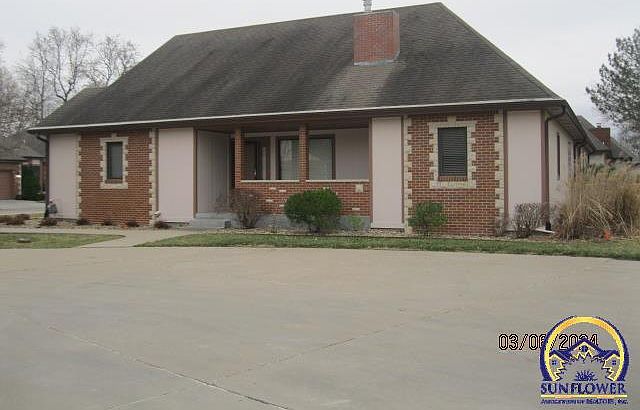 2311 SW Brookhaven Ln, Topeka, KS 66614 | Zillow