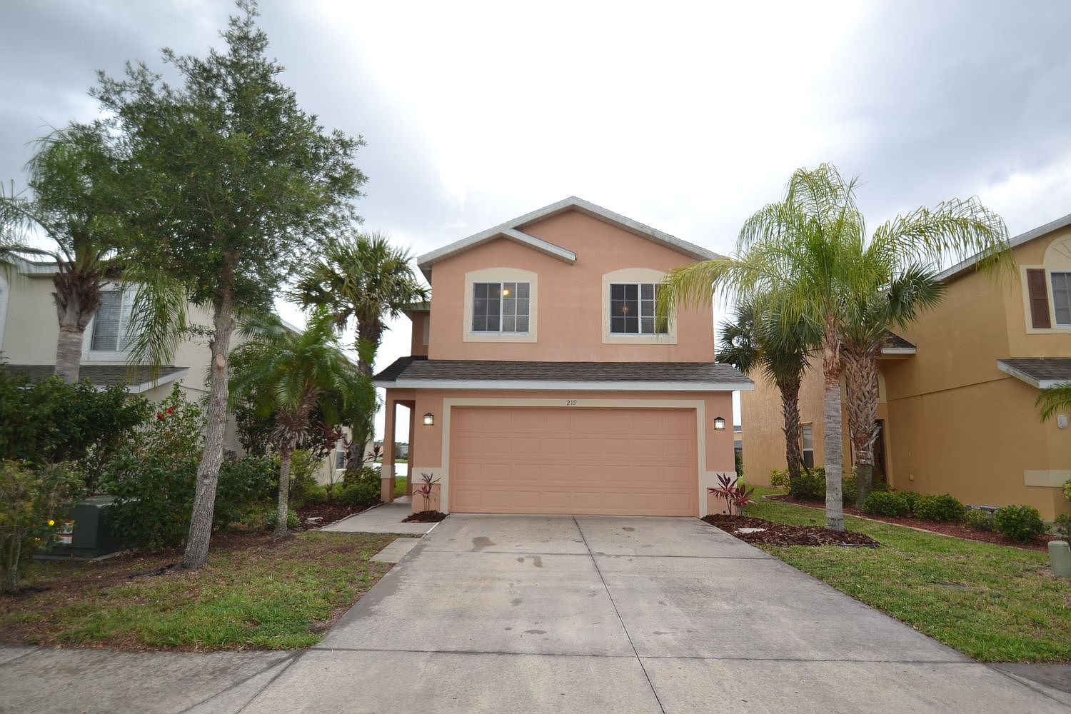 219 Beacon Harbour Loop, Bradenton, FL 34212 | Zillow