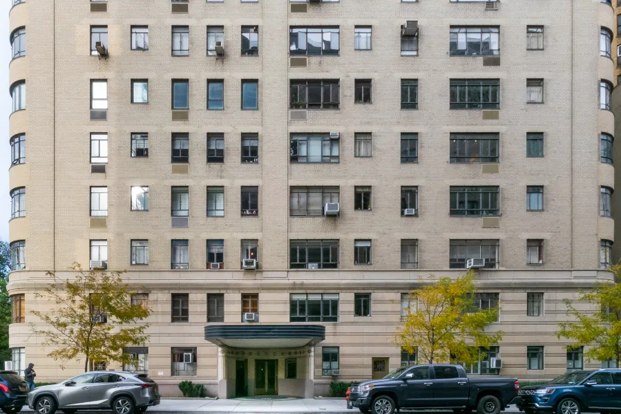 140 Riverside Drive #12K in Upper West Side, Manhattan | StreetEasy