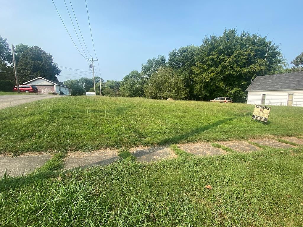 610 Princeton St, Providence, KY 42450 | Zillow
