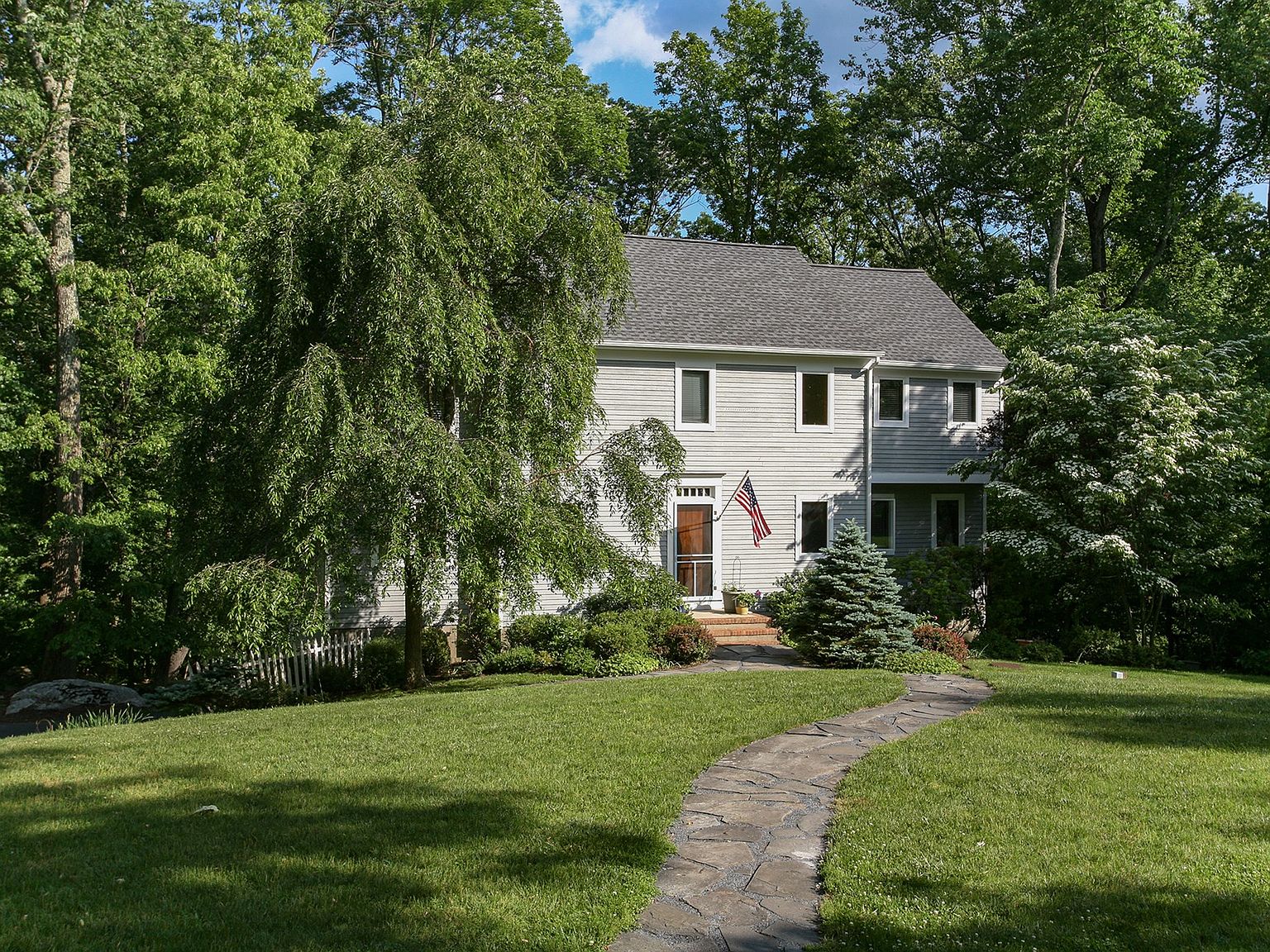 135 W Springtown Rd, Long Valley, NJ 07853 | Zillow