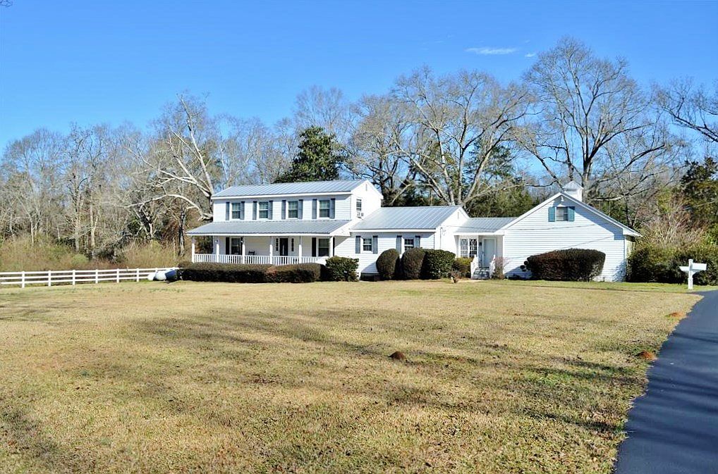 1011 Dennard Ln, Mccomb, MS 39648 | Zillow