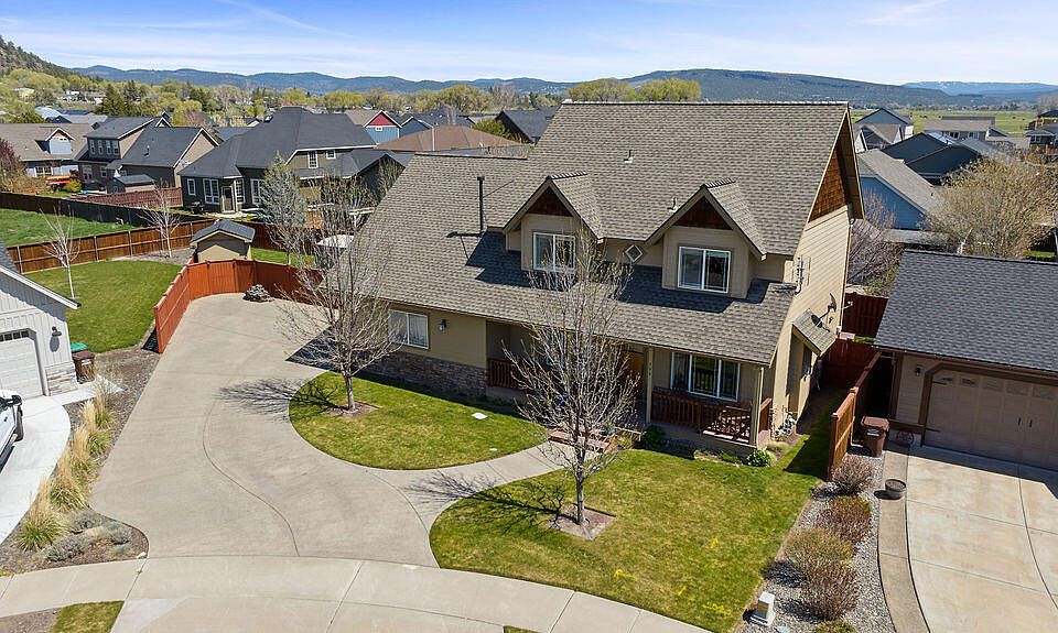 444 SE Sid Ct, Prineville, OR 97754 | Zillow