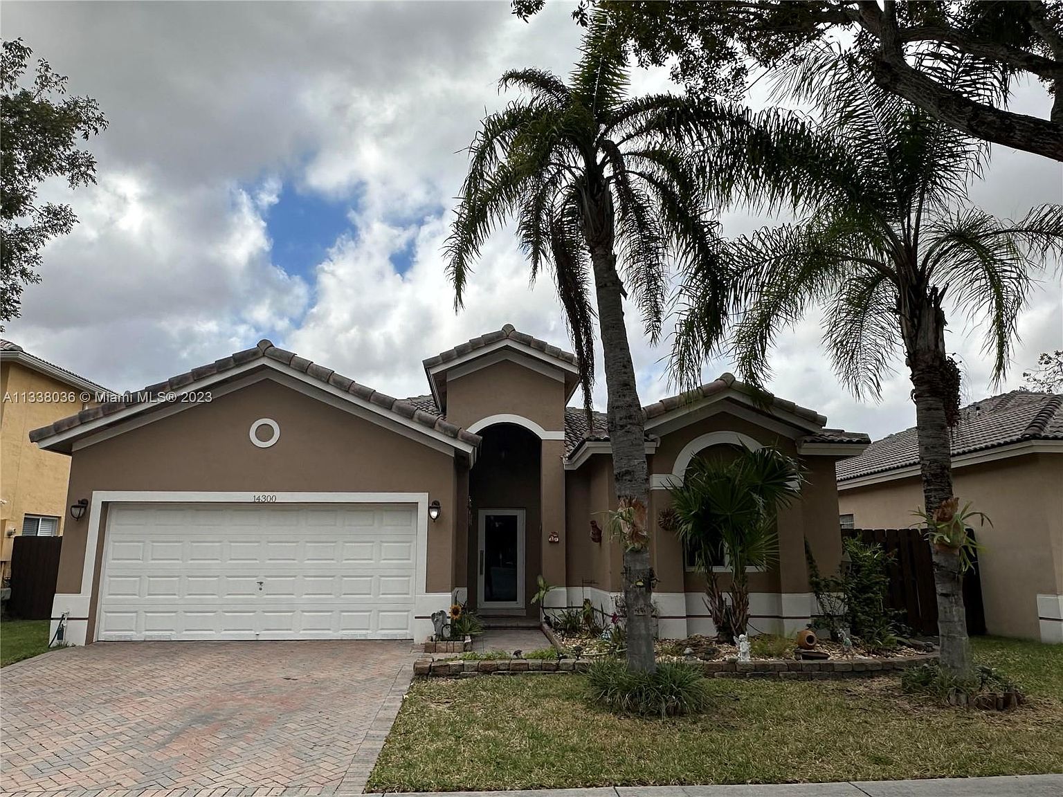 14300 SW 155th Ct, Miami, FL 33196 | Zillow