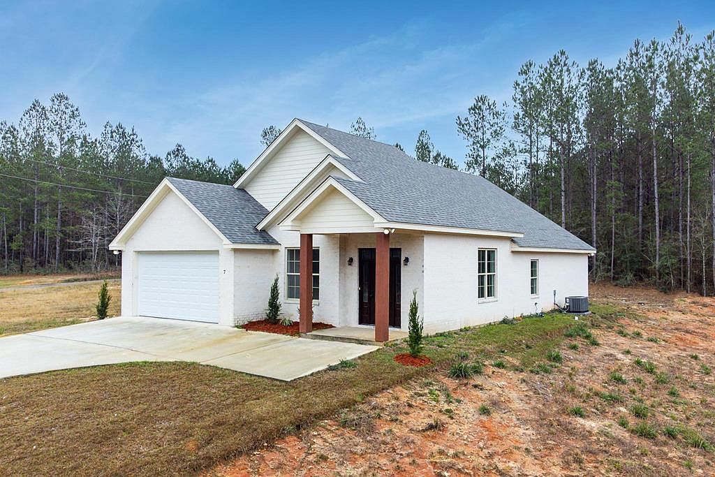 7 Nathan Crump Rd, Ellisville, MS 39437 | Zillow