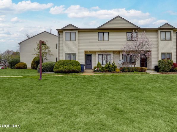 Marlboro Greens - 07746 Real Estate - 54 Homes For Sale | Zillow