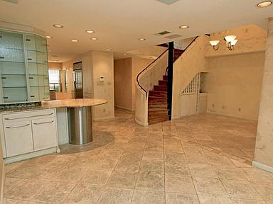 80 Red River St APT 110, Austin, TX 78701 | Zillow