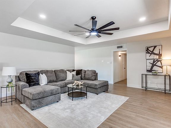 910 Redwood Dr, Richardson, TX 75080 | MLS #20436489 | Zillow