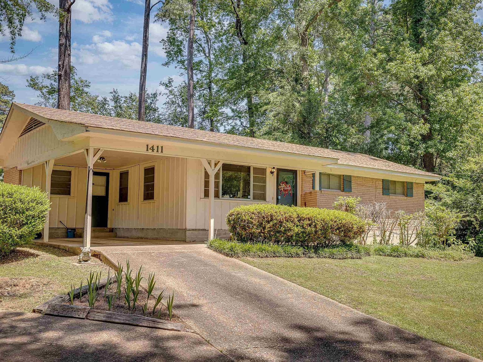 1411 E Mississippi Ave, Ruston, LA 71270 | Zillow