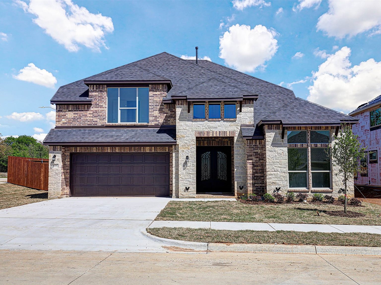 928 E Arkansas Ln, Fort Worth, TX 76112 | MLS #20902561 | Zillow