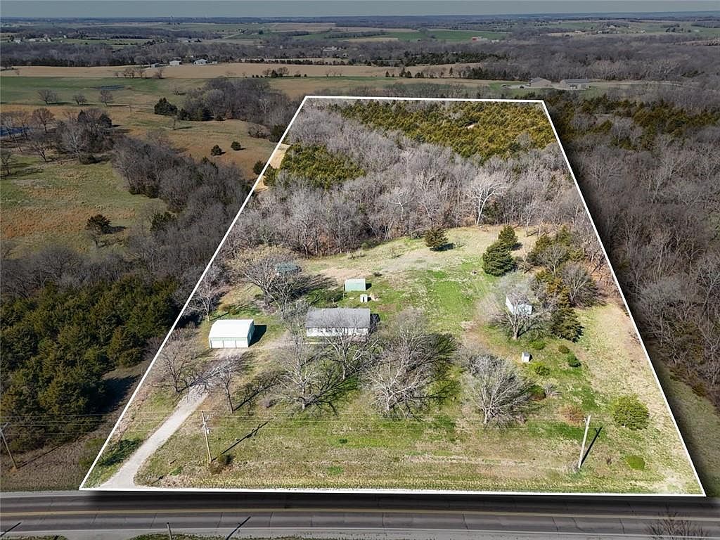 431 E 2200th Rd, Eudora, KS 66025 | Zillow