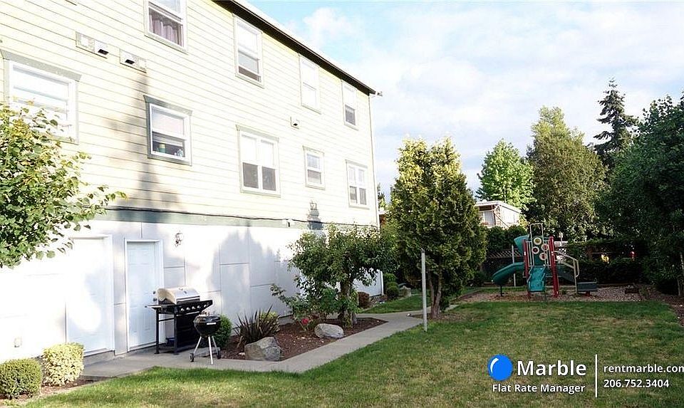 12404 Ambaum Blvd SW APT B1, Seattle, WA 98146 | Zillow