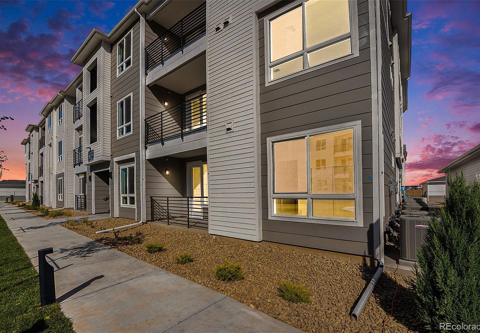 6153 N Ceylon Street Bldg 6 Unit 204, Denver, CO 80249 | MLS #9720079 ...