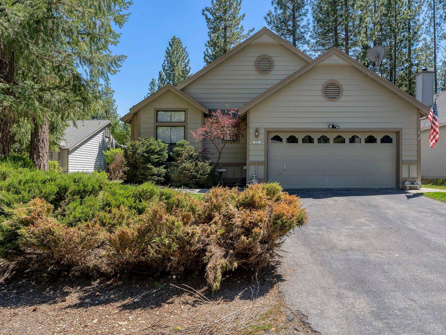 252 Tamarack Ct, Blairsden, CA 96103 | MLS #20230618 | Zillow