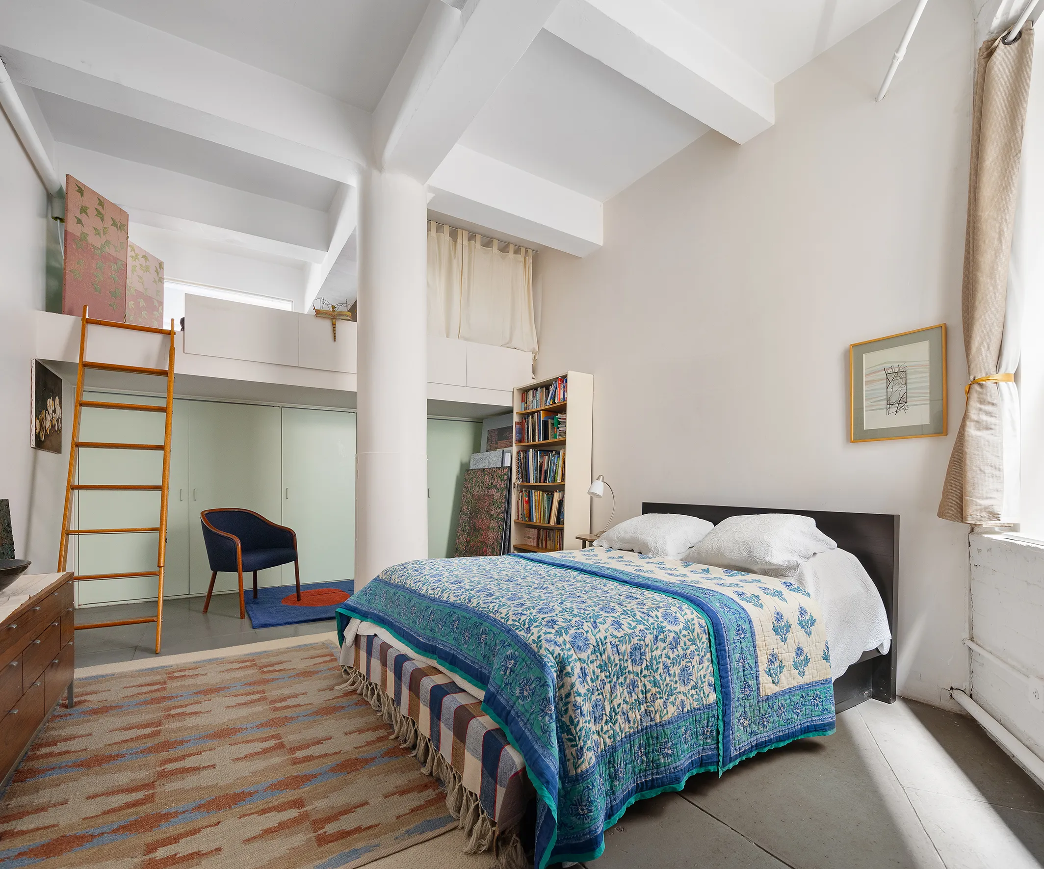 477 Washington Street #4 in Hudson Square, Manhattan | StreetEasy