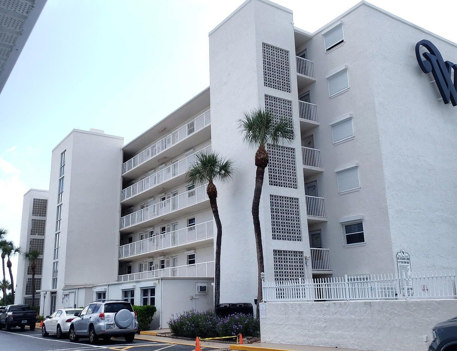 555 Fillmore Ave APT 201, Cape Canaveral, FL 32920 | Zillow