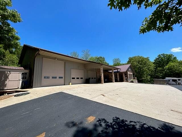 345 Oakside Ridge, Cape Fair, MO 65624 | Zillow