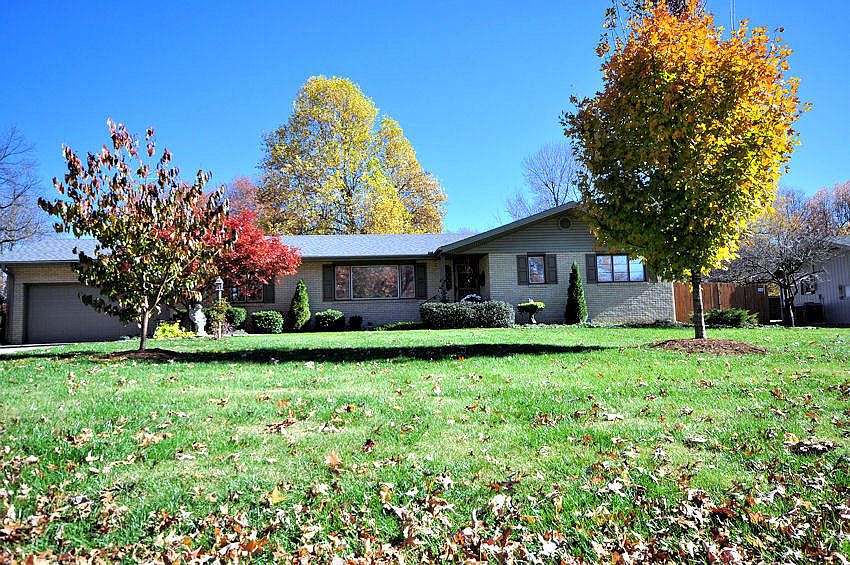 2008 S Cedarbrook Ave, Springfield, MO 65804 | Zillow