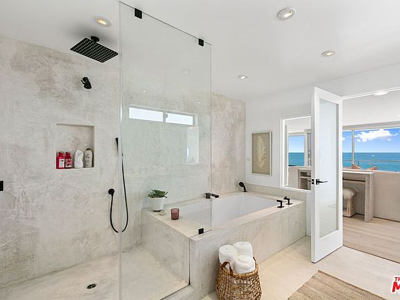 24928 Malibu Rd, Malibu, CA 90265 | Zillow 24928 Malibu Rd, Malibu, CA 90265 | Zillow