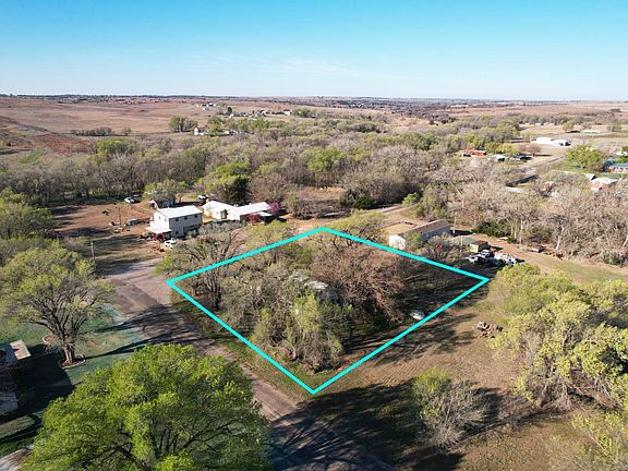 604 Oklahoma St, Reydon, OK 73660 | MLS #11265391 | Zillow