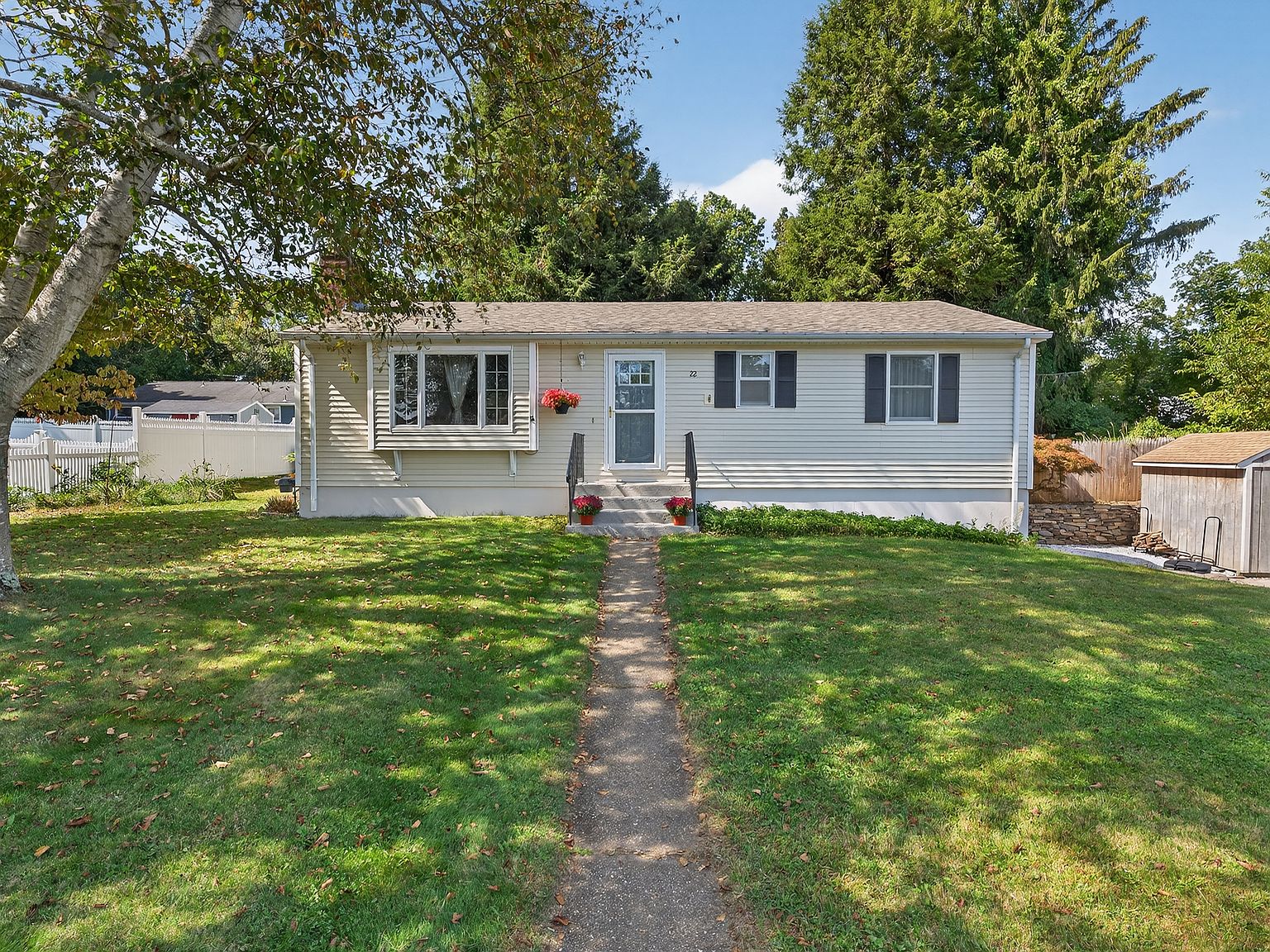 22 Evergreen Street, Norwich, CT 06360 | Zillow