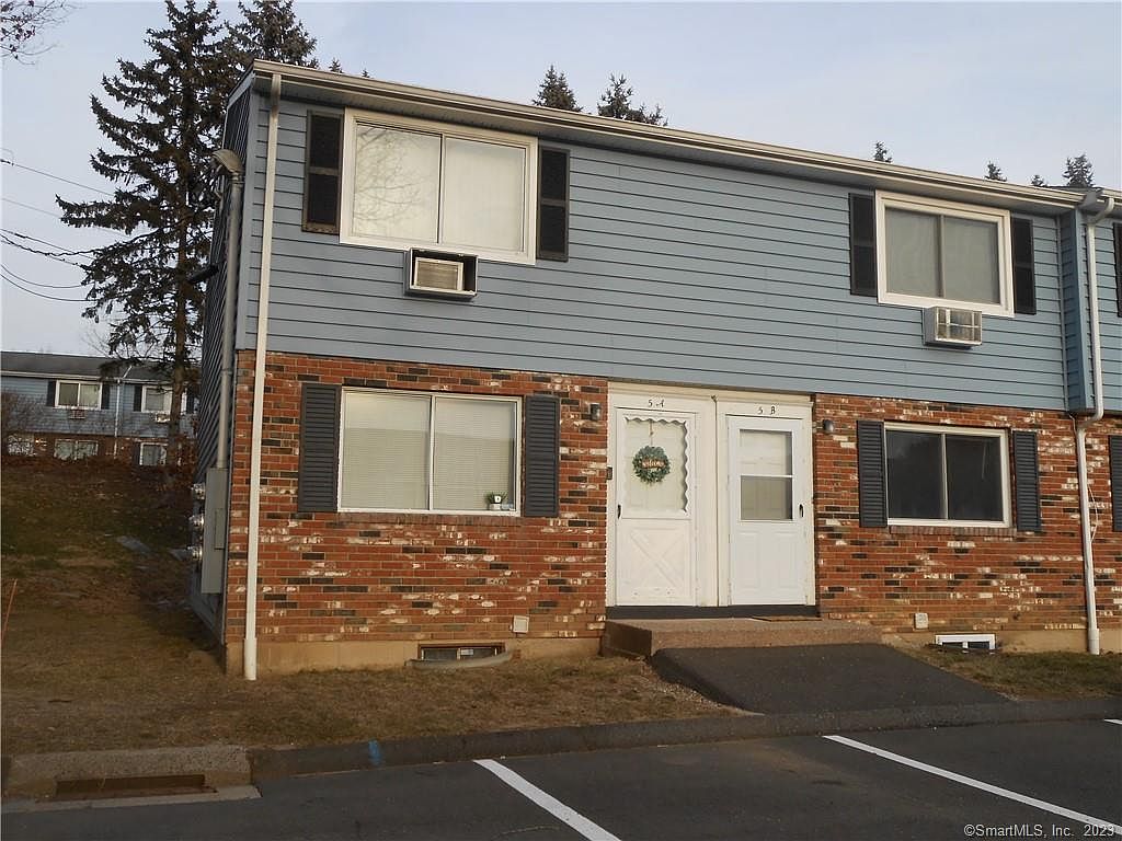 461 Spring St APT 5B, Naugatuck, CT 06770 | Zillow