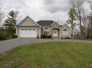 685 Compass Cove Cir, Moneta, VA 24121 | Zillow