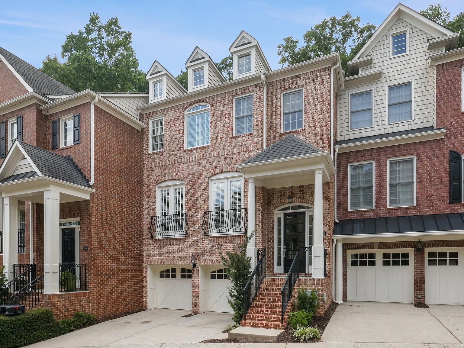 5948 Reddington Way, Sandy Springs, GA 30328 | MLS #10188881 | Zillow