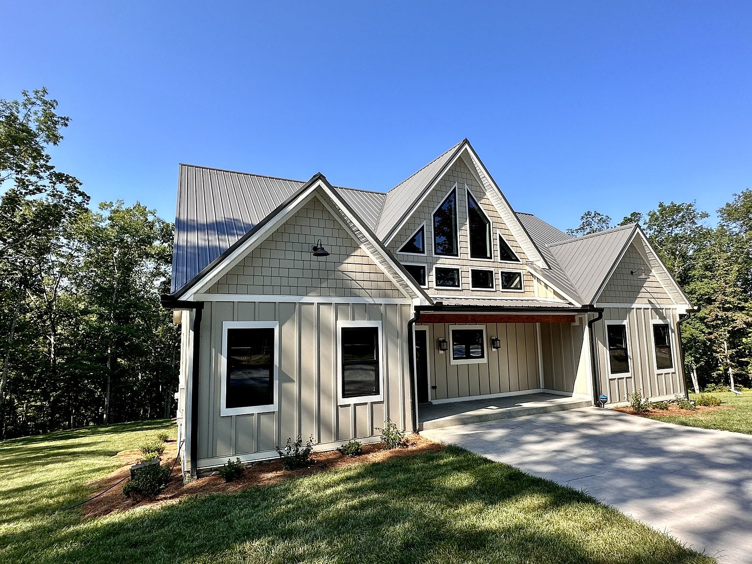 1711 Apache Trl, Pegram, TN 37143 | MLS #2562023 | Zillow