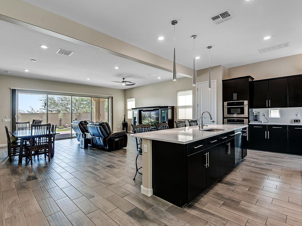 4663 N 206th Ave, Buckeye, AZ 85396 | Zillow