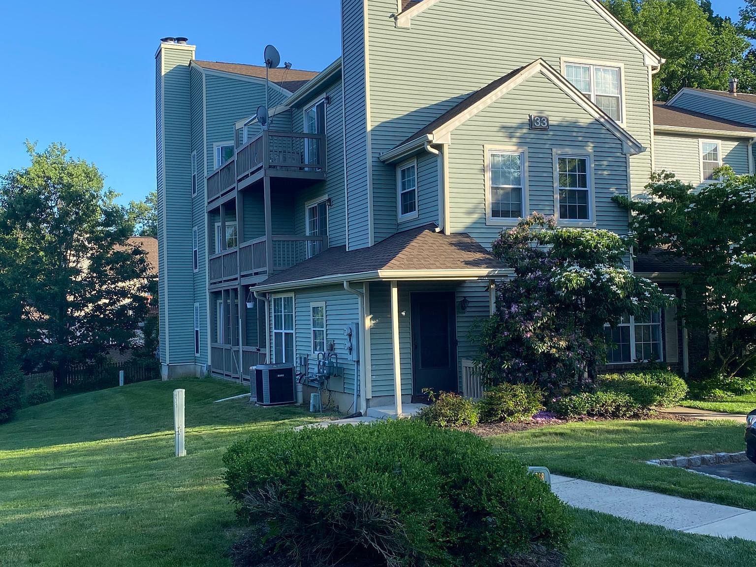 3392 Cypress Ct #3392, Monmouth Junction, NJ 08852 | Zillow