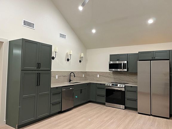 501 N Collett Ave #1, Dallas, TX 75214 | Zillow