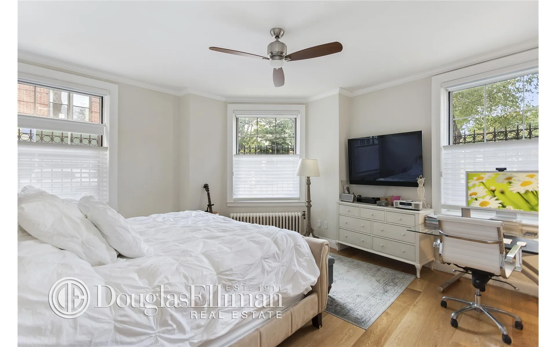 160 Riverside Drive #1B in Upper West Side, Manhattan | StreetEasy
