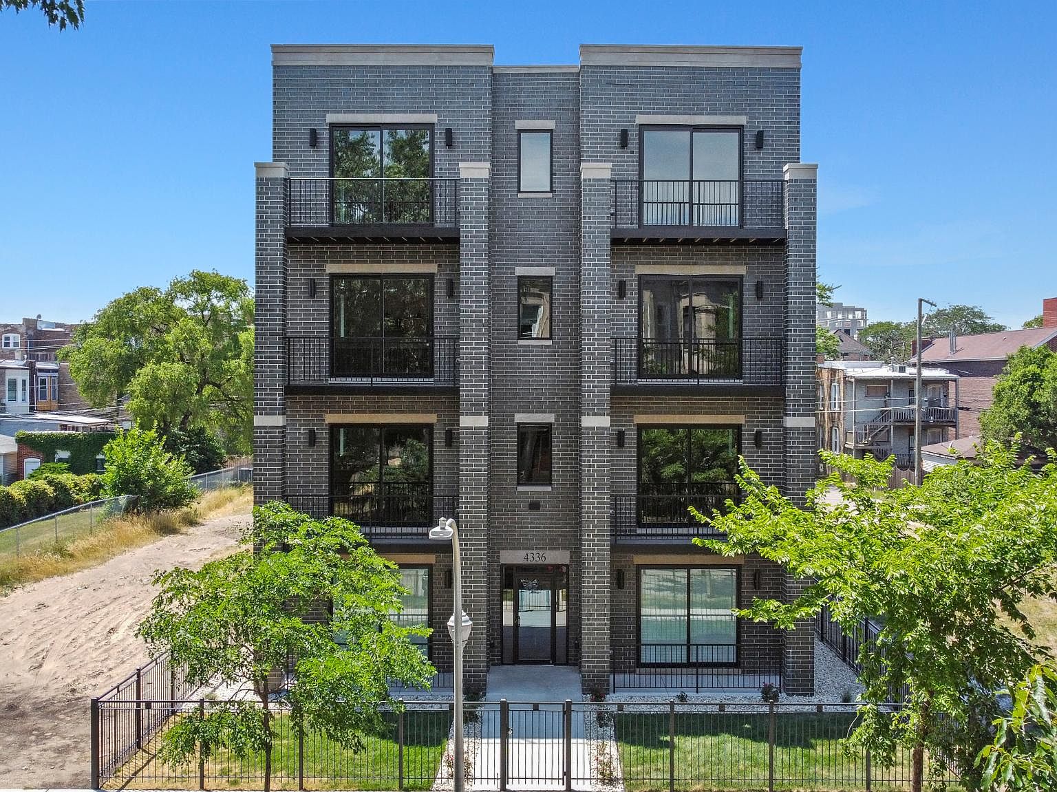 4336 S Vincennes Ave #2S, Chicago, IL 60653 | Zillow