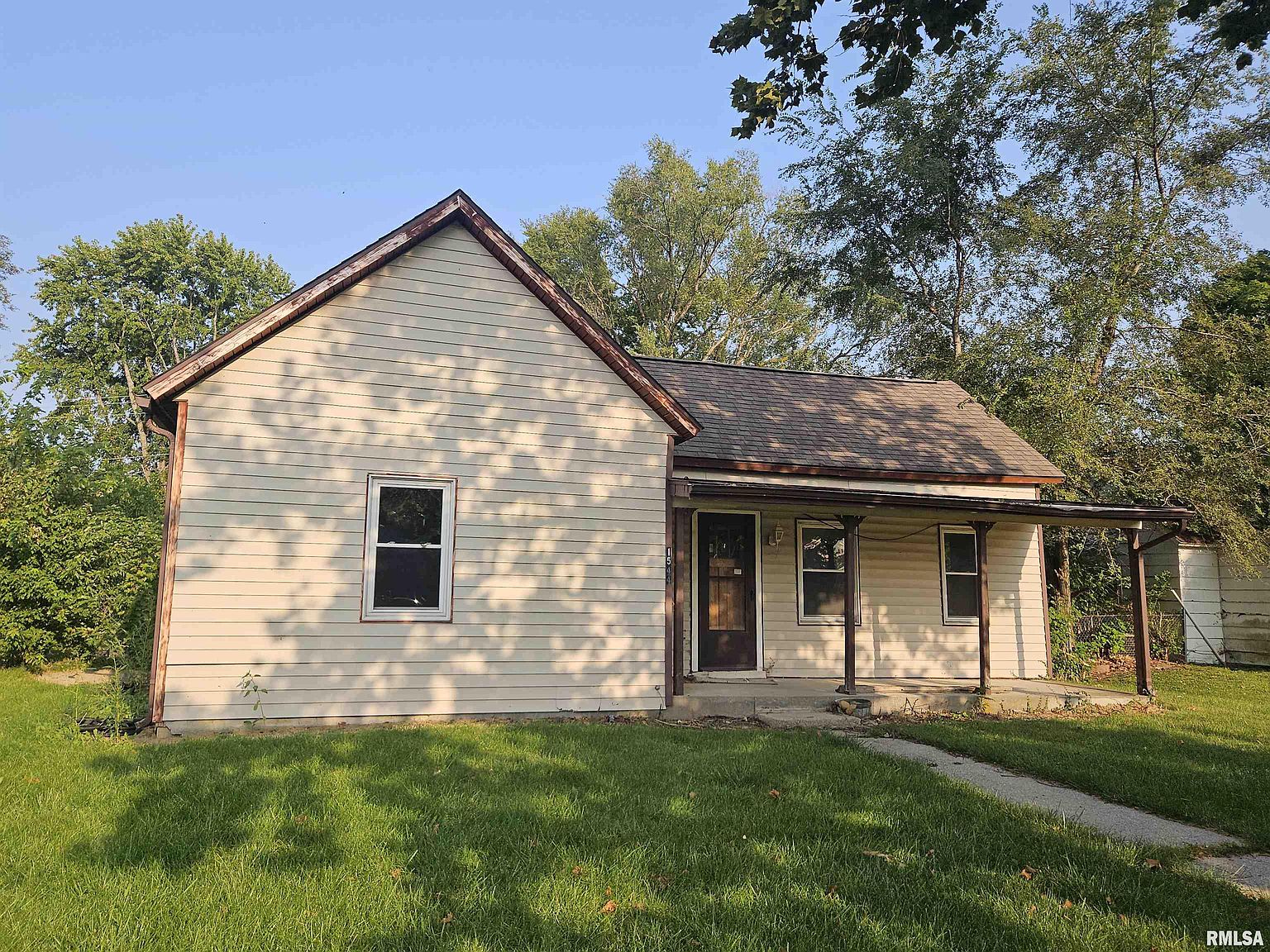 1544 Broadway St, Beason, IL 62512 | Zillow